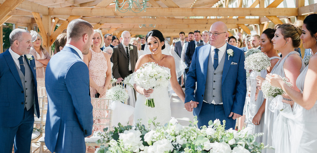 A Family-Focused Autumn Wedding | Autumn Wedding Ideas | Gaynes Park