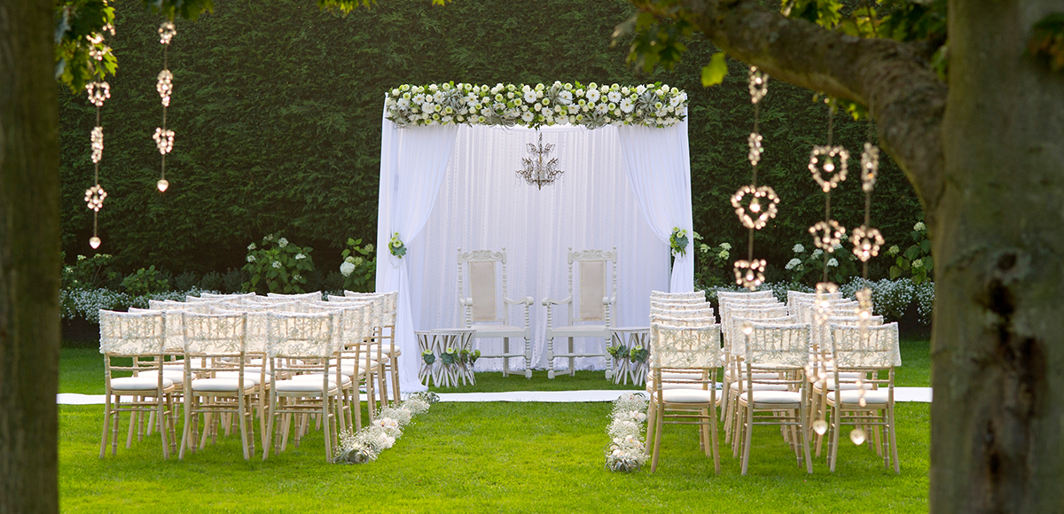 A Guide to Your Perfect Outdoor Ceremony - Gaynes Park